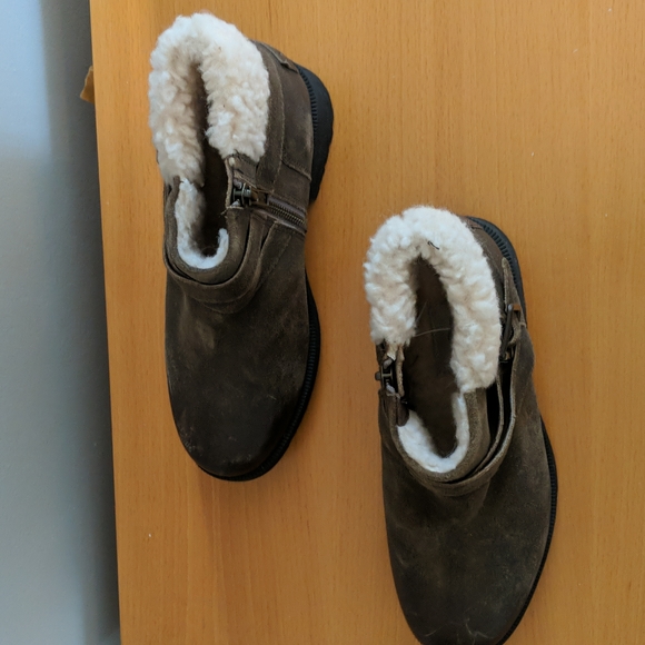 UGG | Shoes | Nwt Ugg Benson Boot | Poshmark